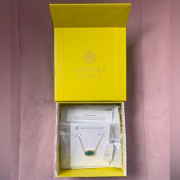 Kendra Scott | Jewelry | Kendra Scott Gold Elise Pendant Necklace In ...